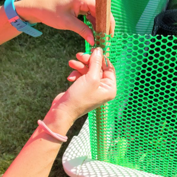 Raised Garden Stake Fence (4x4 and more): Food-Safe, Easy DIY - Bunny's ...